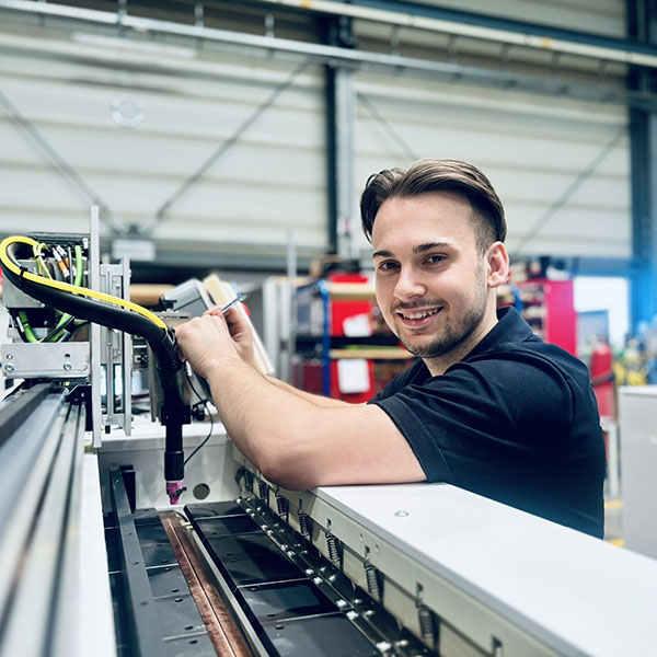 Career - Schnelldorfer Mechanical Engineering